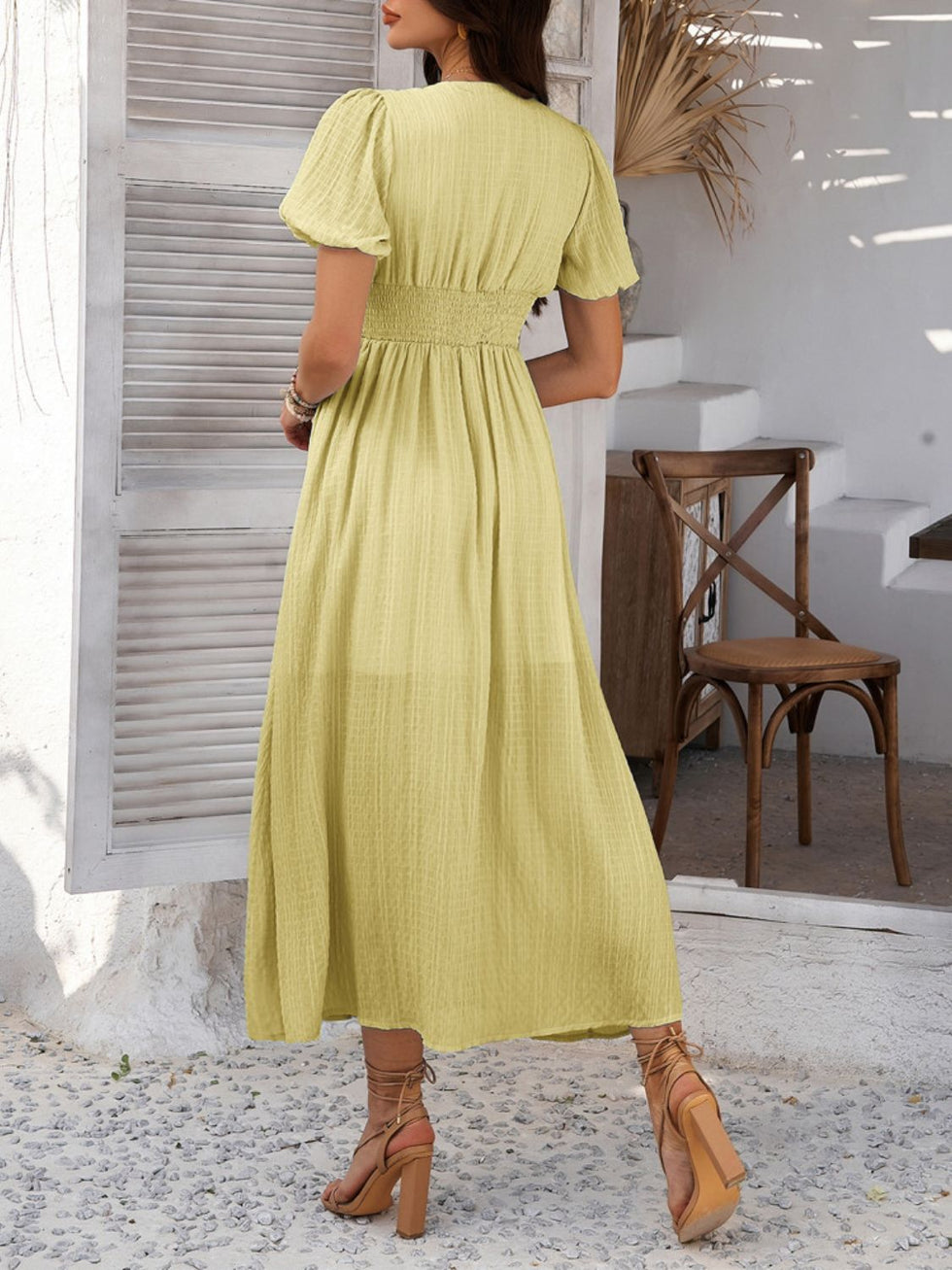 Devine V-Neck Puff Short Sleeve Midi Dress – Charming Charlie