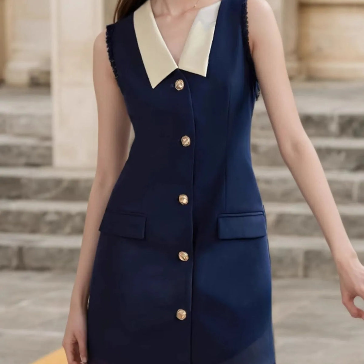 Contrast Collar Button-Front Sleeveless Mini Dress – Charming Charlie