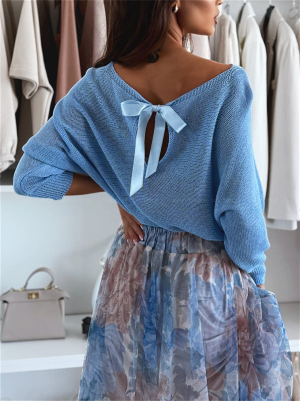 Bow Back Boat Neck Batwing Sleeve Sweater – Charming Charlie