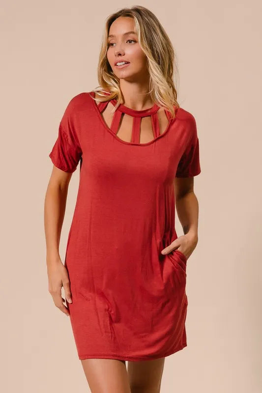 BiBi Front Cutout Mini Tee Dress with Pockets – Charming Charlie