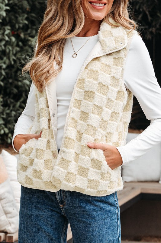 Checker Sherpa Snap Button Vest Jacket With Pocket – Charming Charlie