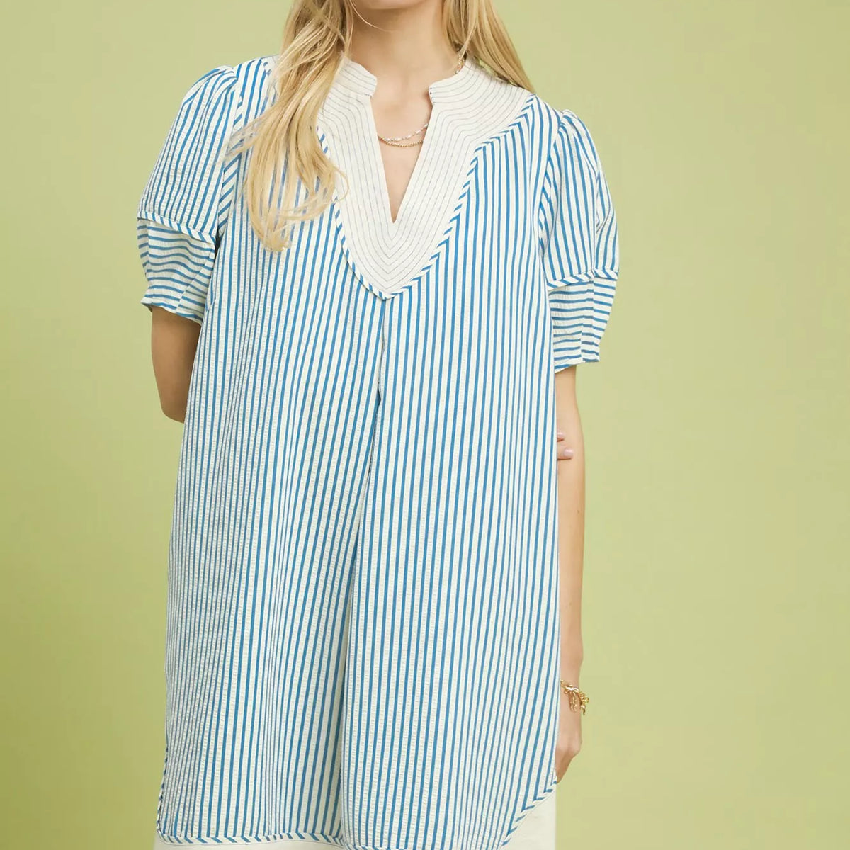 Umgee Pinstripe Shift Dress with Contrast Trim – Charming Charlie