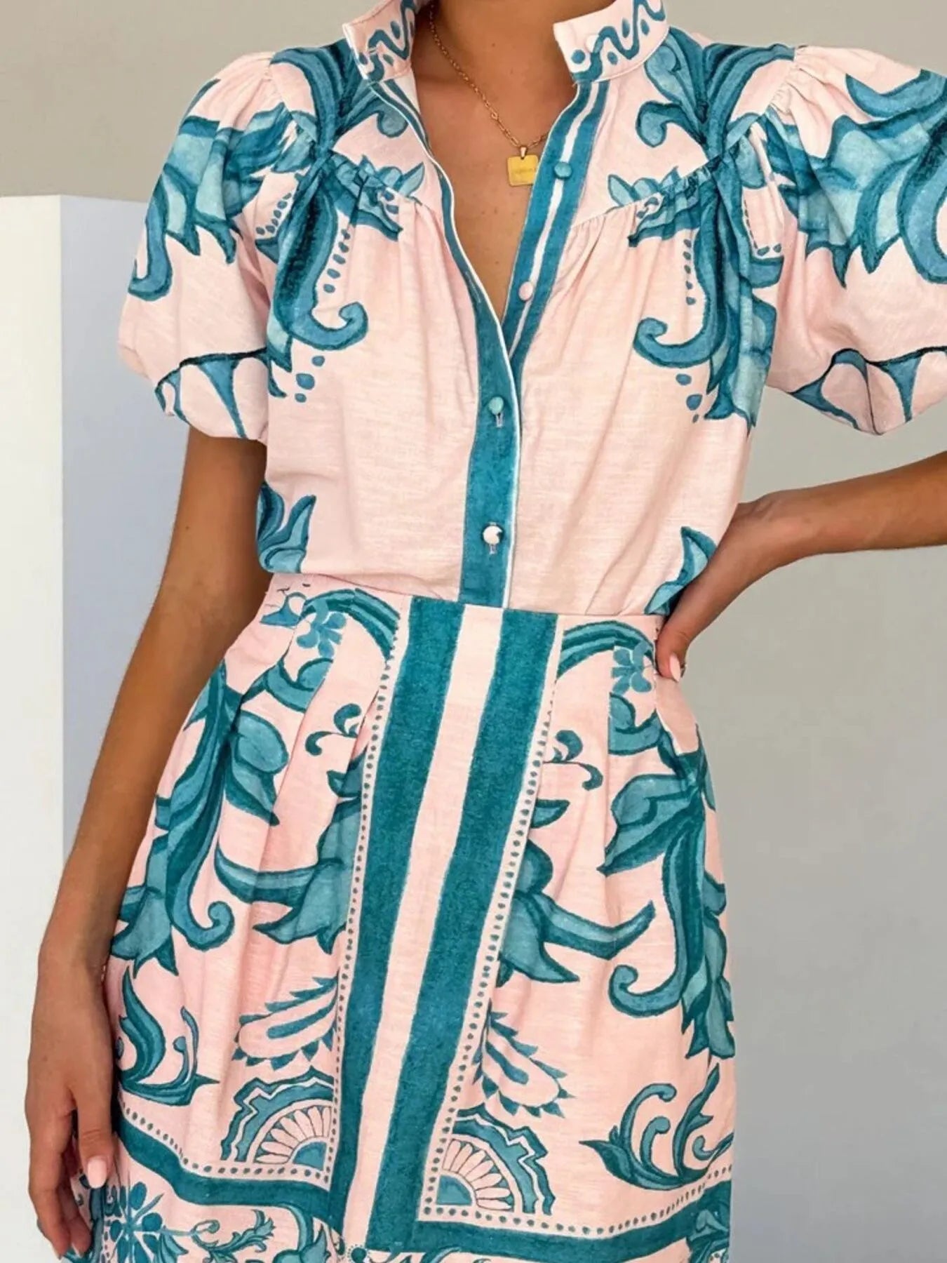 Printed Puff Sleeve Top and Skirt Set – Charming Charlie