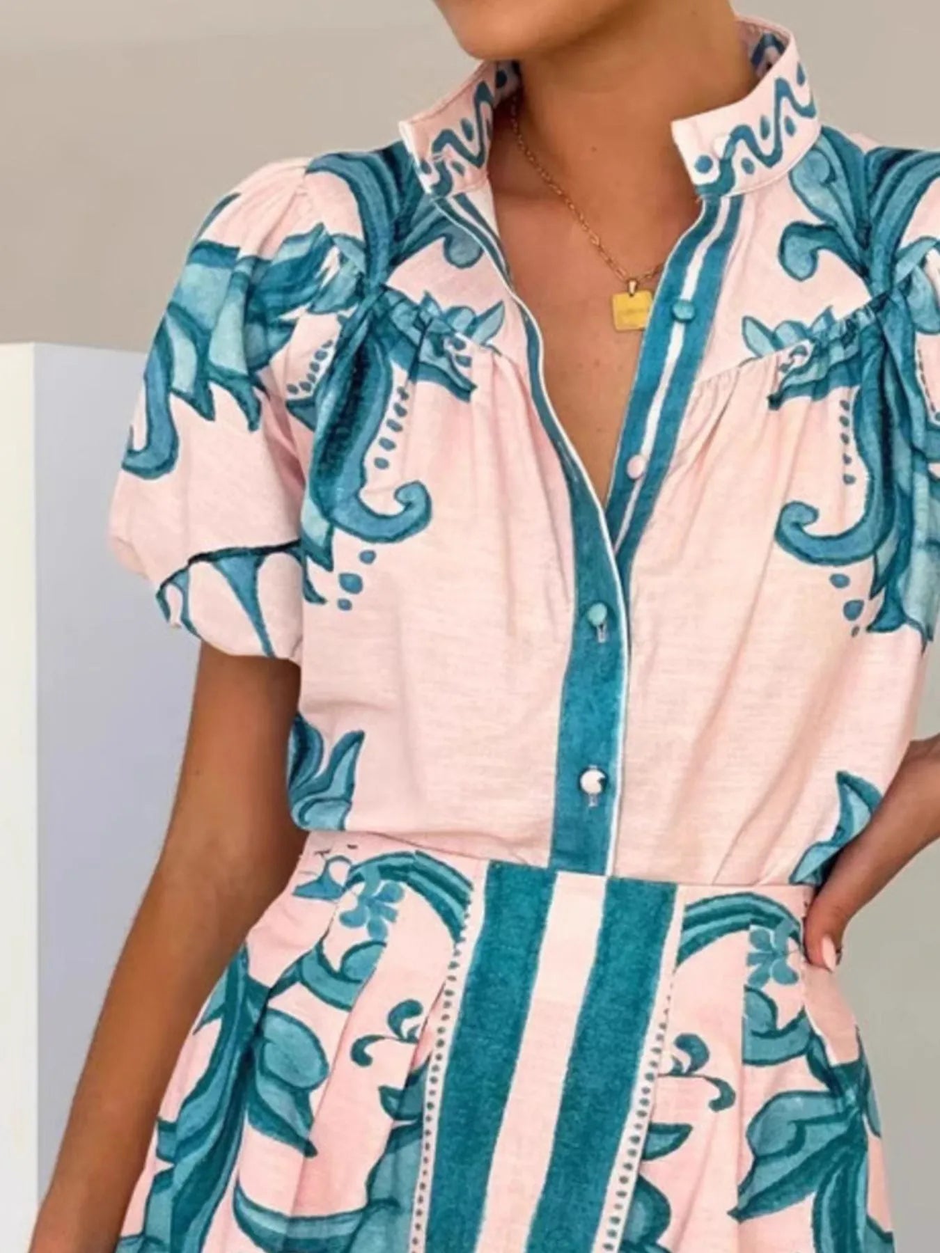 Printed Puff Sleeve Top and Skirt Set – Charming Charlie