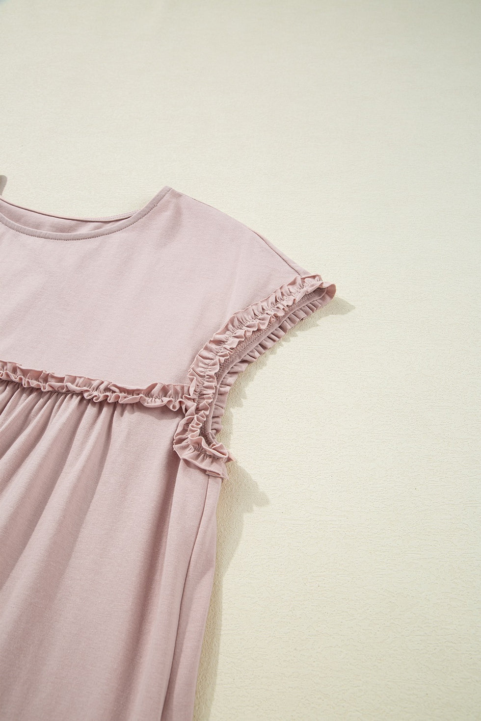 Frilled Trim Crew Neck Cap Sleeve Loose Fit Mini Dress – Charming Charlie
