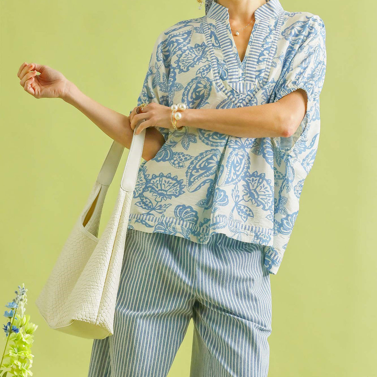 Umgee Botanical Print Mixed Trim Tunic Top – Charming Charlie