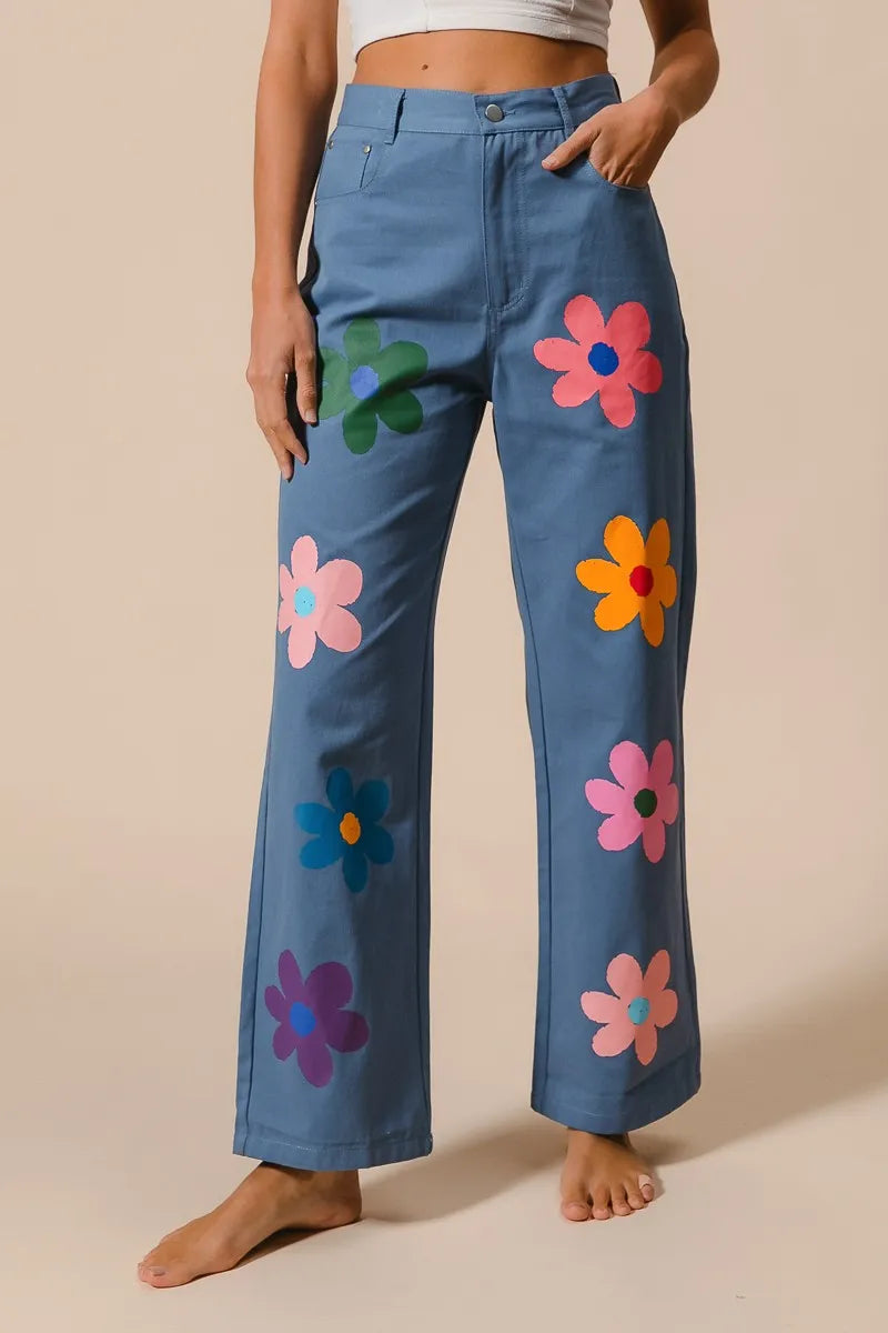 BiBi Flower Print Straight Legs Pants – Charming Charlie