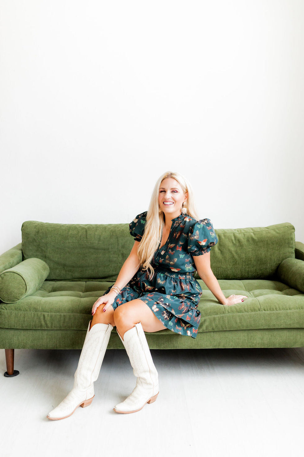 Fiona – Charming Charlie