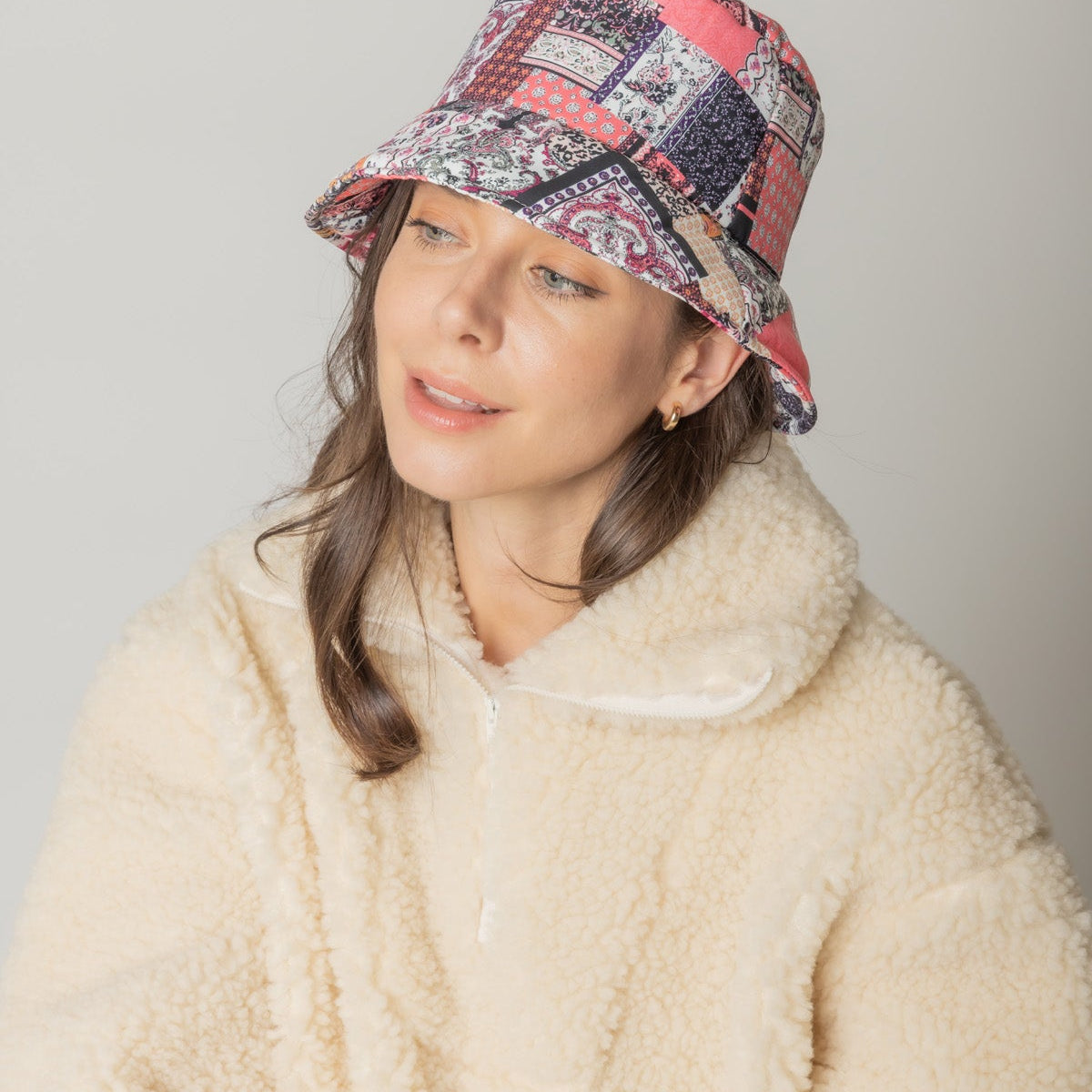Mix Print Padding Bucket Hat – Charming Charlie