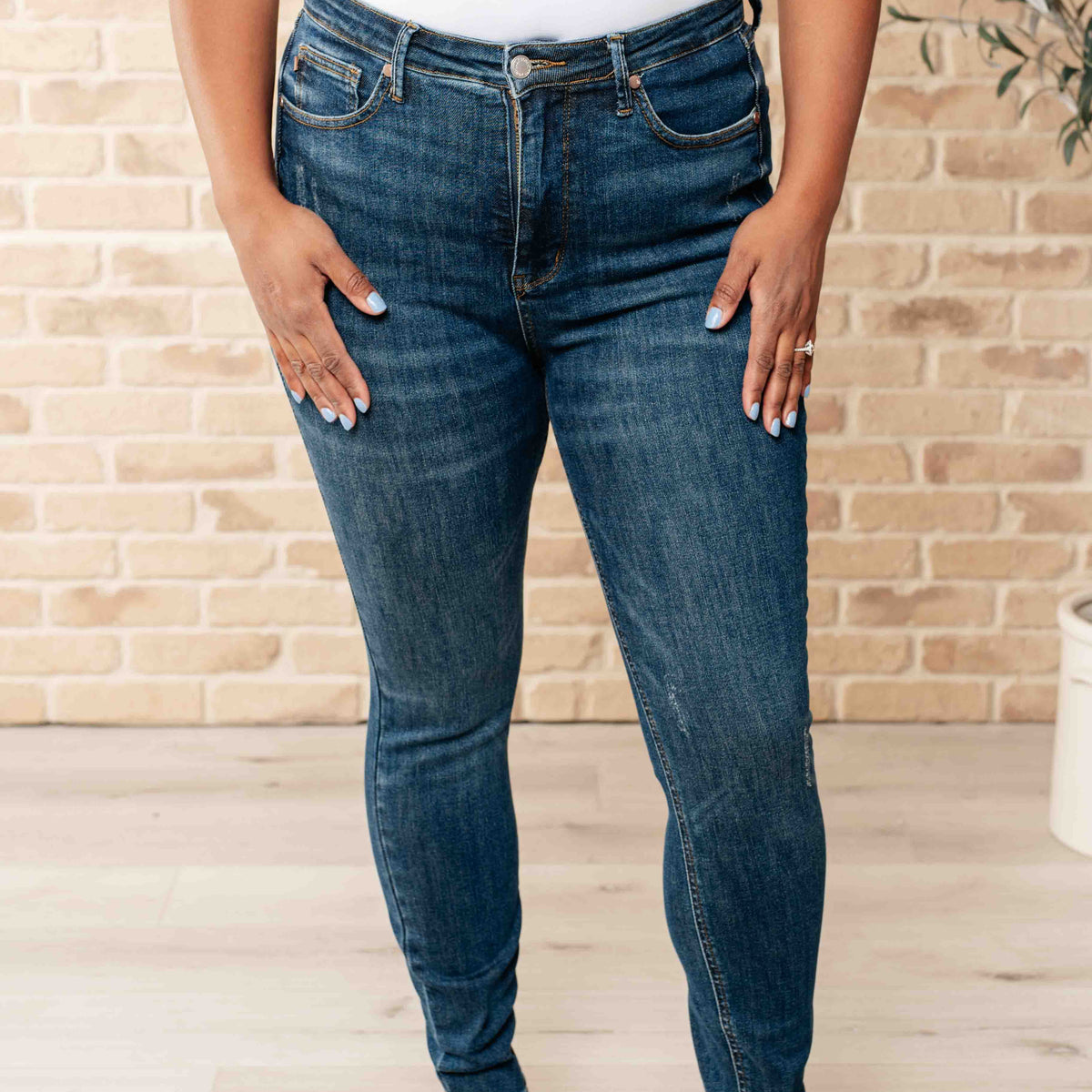 Cora High Rise Control Top Skinny Jeans – Charming Charlie