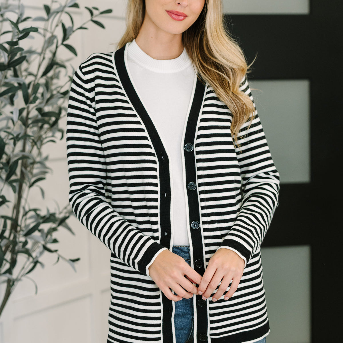 Finagle Your Way Striped Cardigan – Charming Charlie