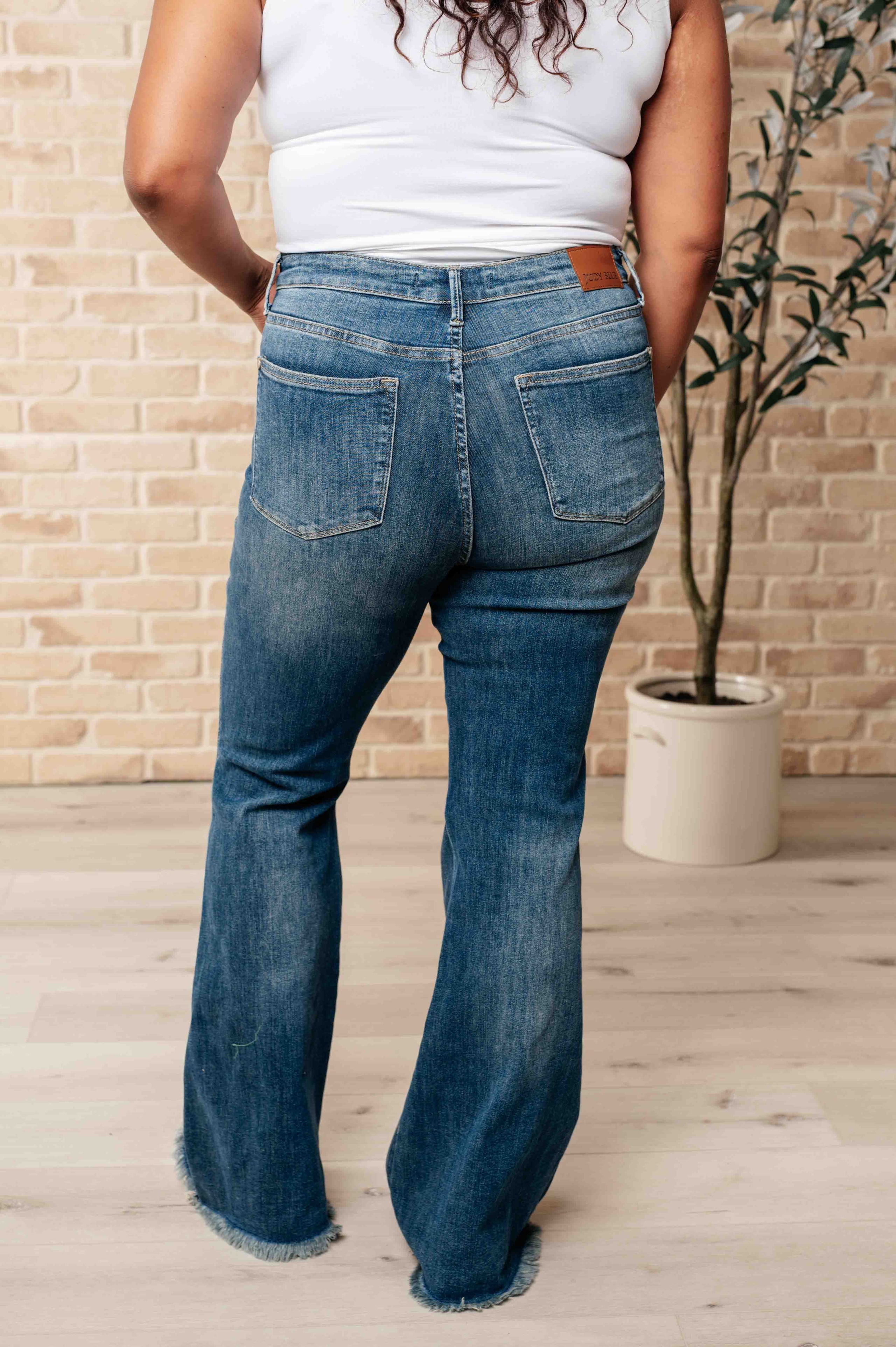 Miley High Waist Control Top Frayed Hem Flare Jeans – Charming Charlie