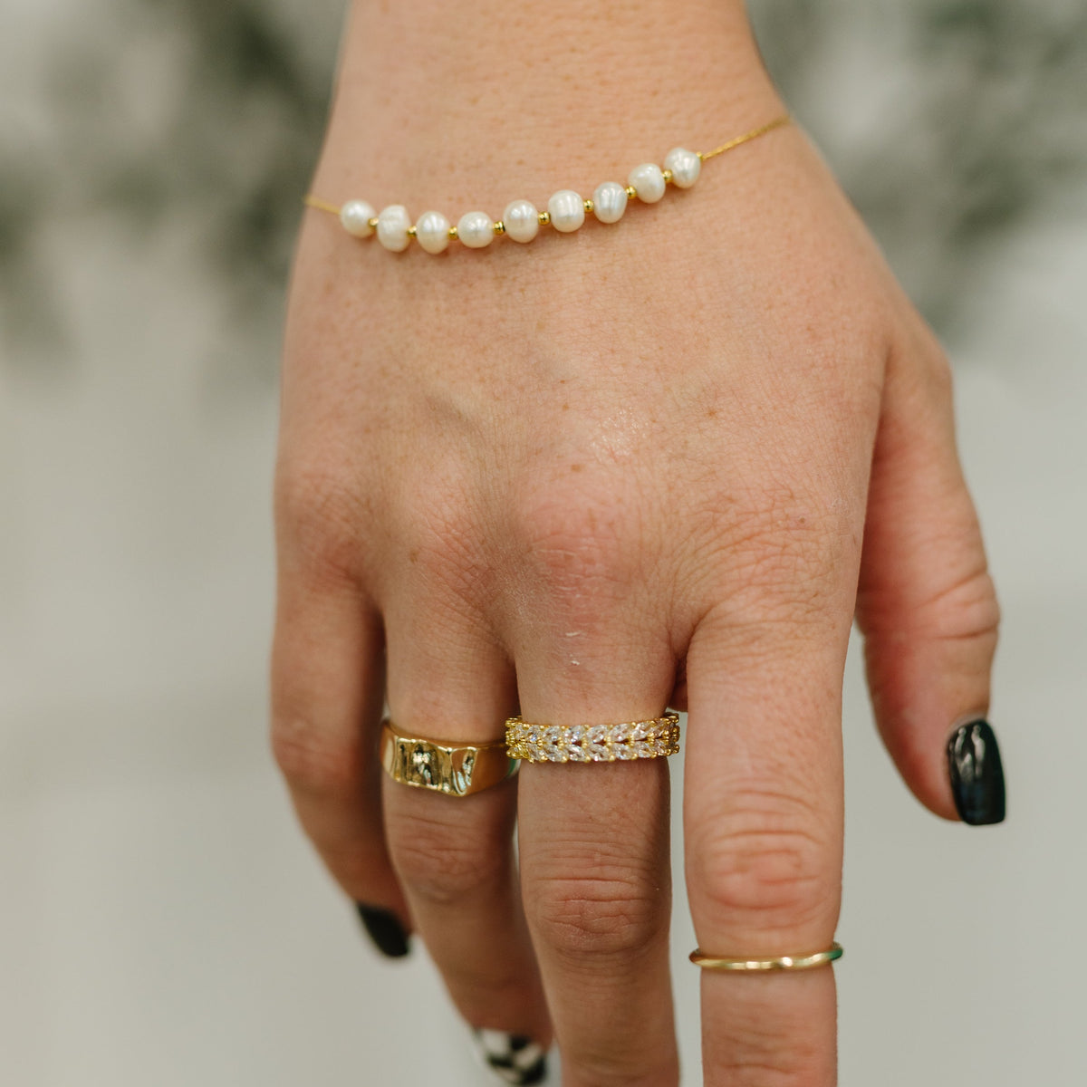Pretty in Pearls Bracelet – Charming Charlie