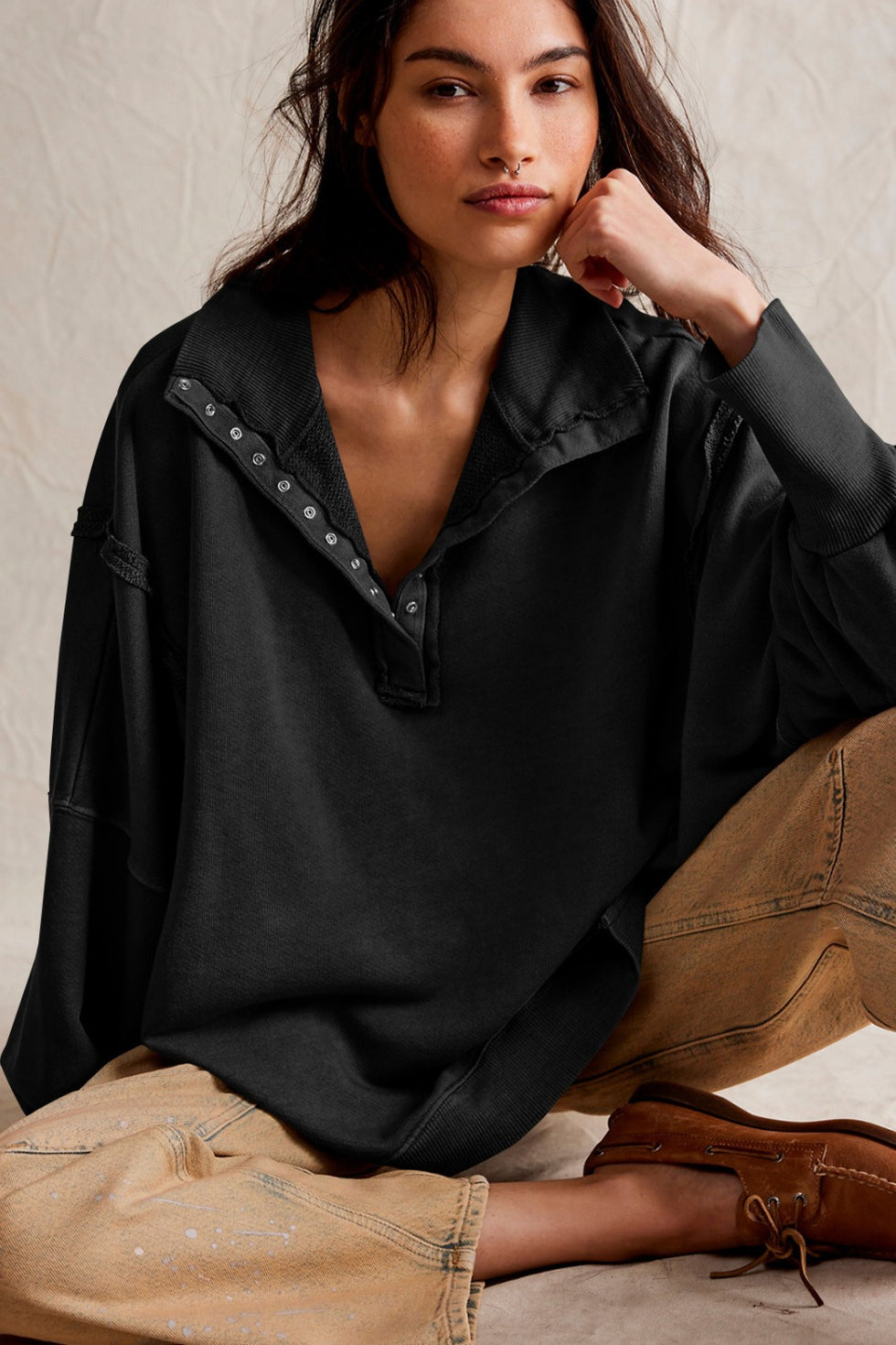 Exposed Seam Side Slit Long Sleeve Sweatshirt – Charming Charlie