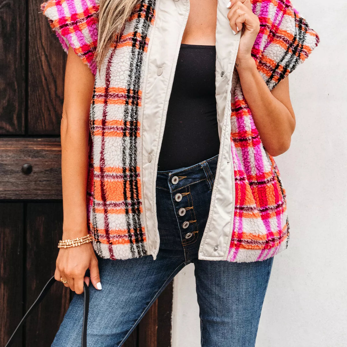 Sherpa Plaid Snap Down Vest Coat – Charming Charlie