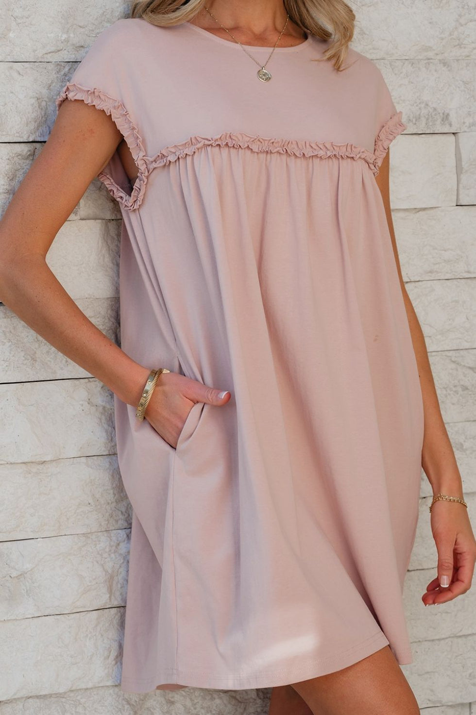 Frilled Trim Crew Neck Cap Sleeve Loose Fit Mini Dress – Charming Charlie