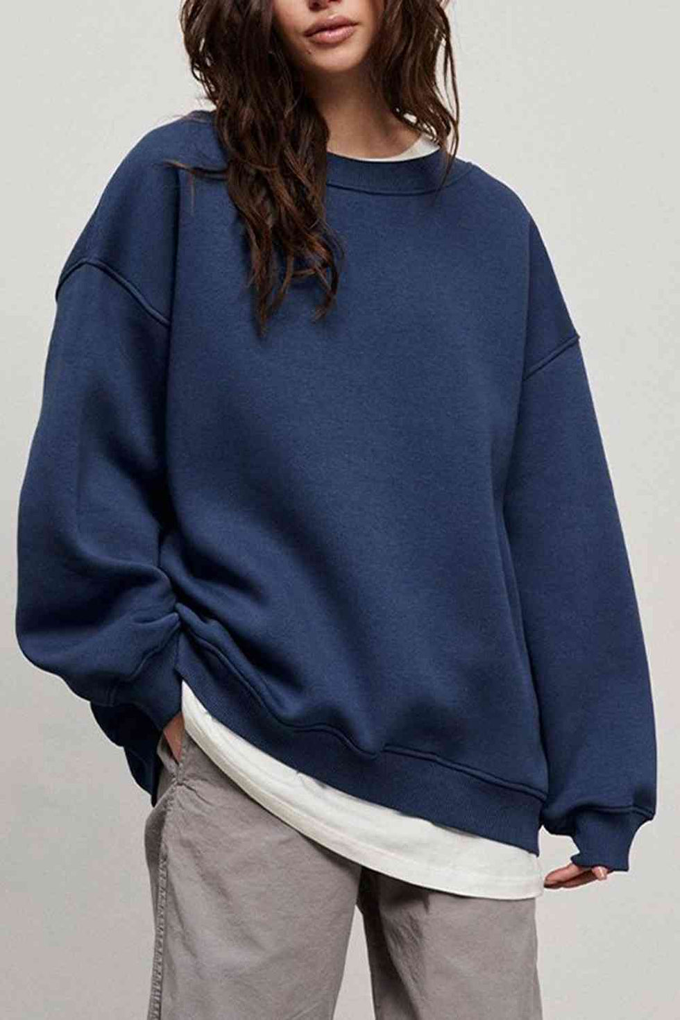Oversize Round Neck Dropped Shoulder Sweatshirt – Charming Charlie