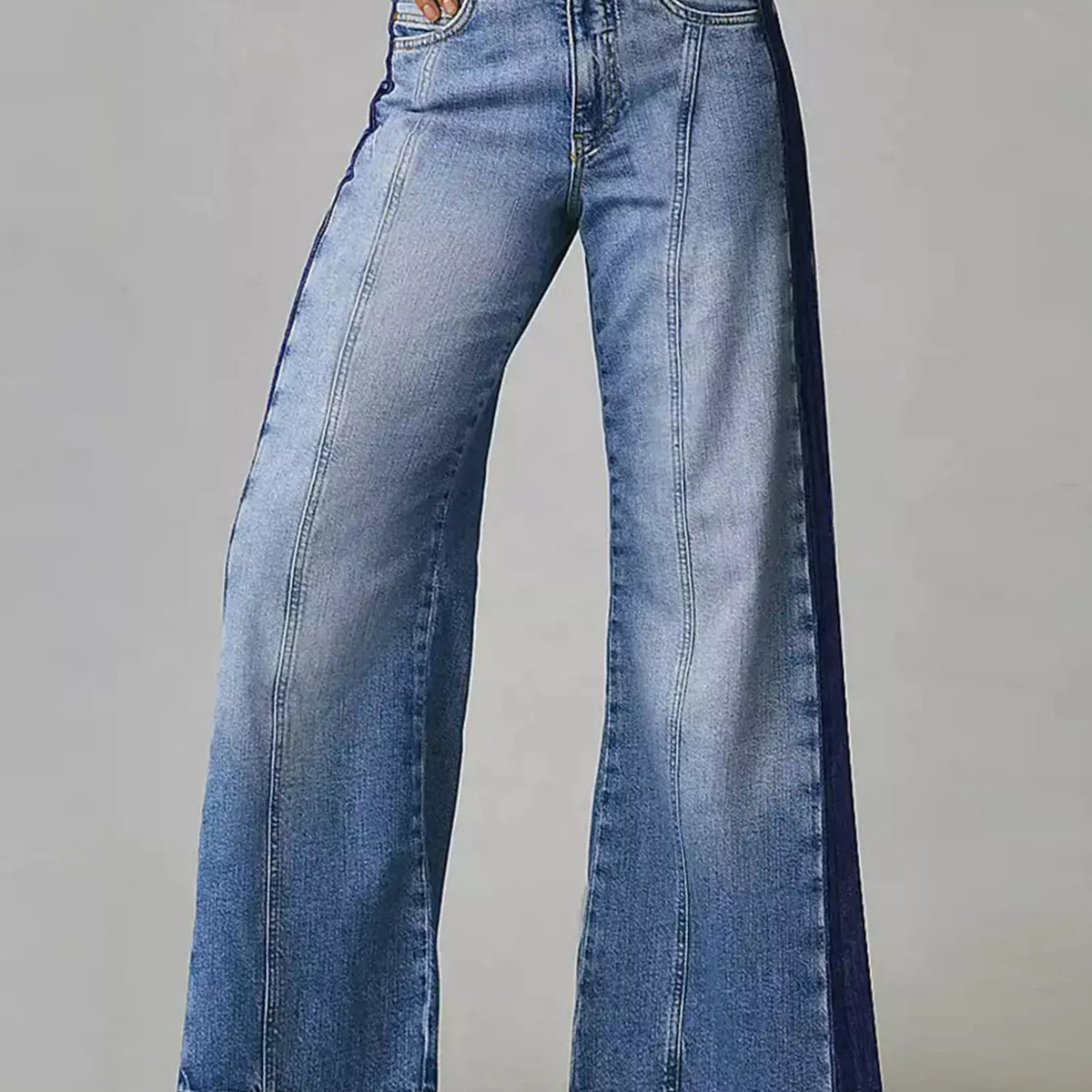 Two-Tone Wide Leg Jeans – Charming Charlie