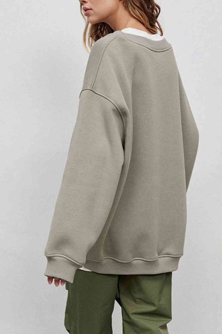 Oversize Round Neck Dropped Shoulder Sweatshirt – Charming Charlie