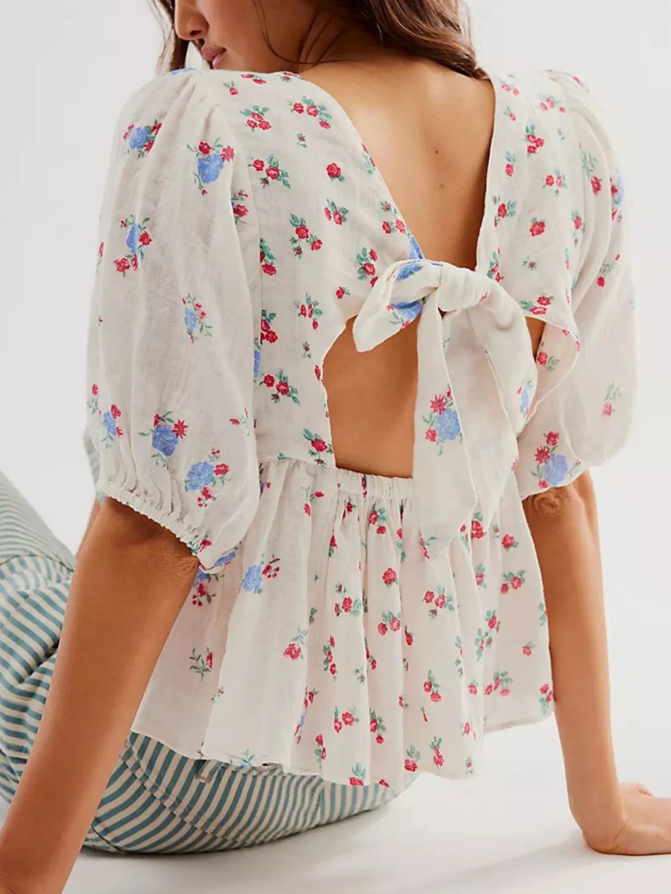 Bow Back Puff Sleeve Blouse – Charming Charlie