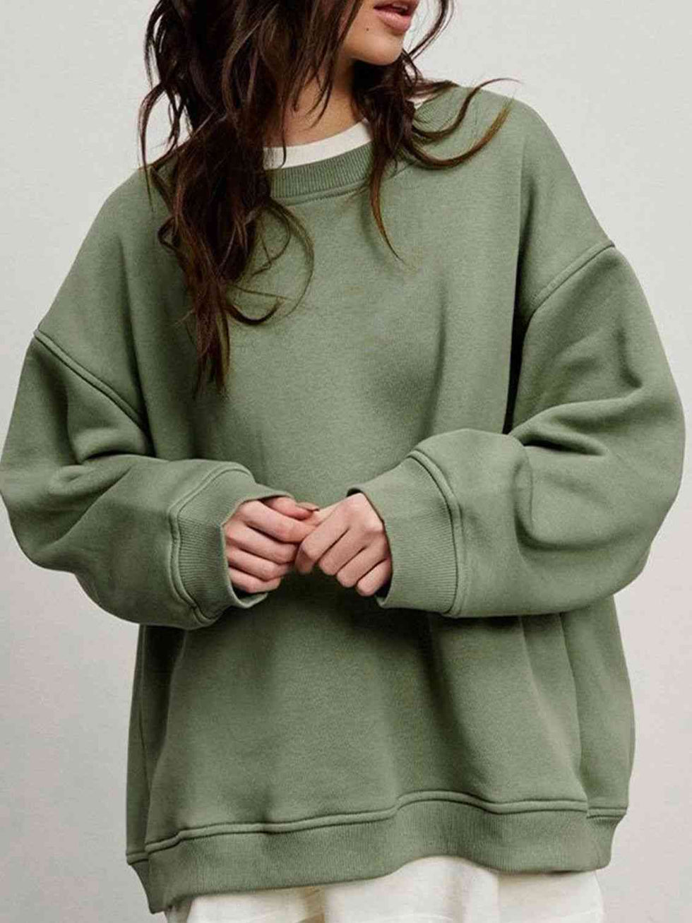 Oversize Round Neck Dropped Shoulder Sweatshirt – Charming Charlie