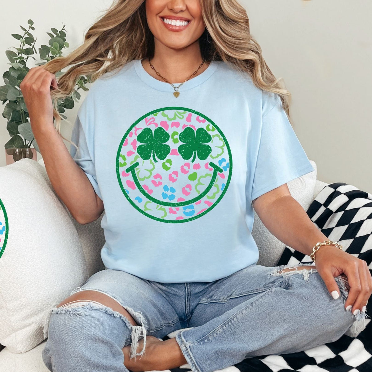Shamrock Smiley Graphic Tee – Charming Charlie