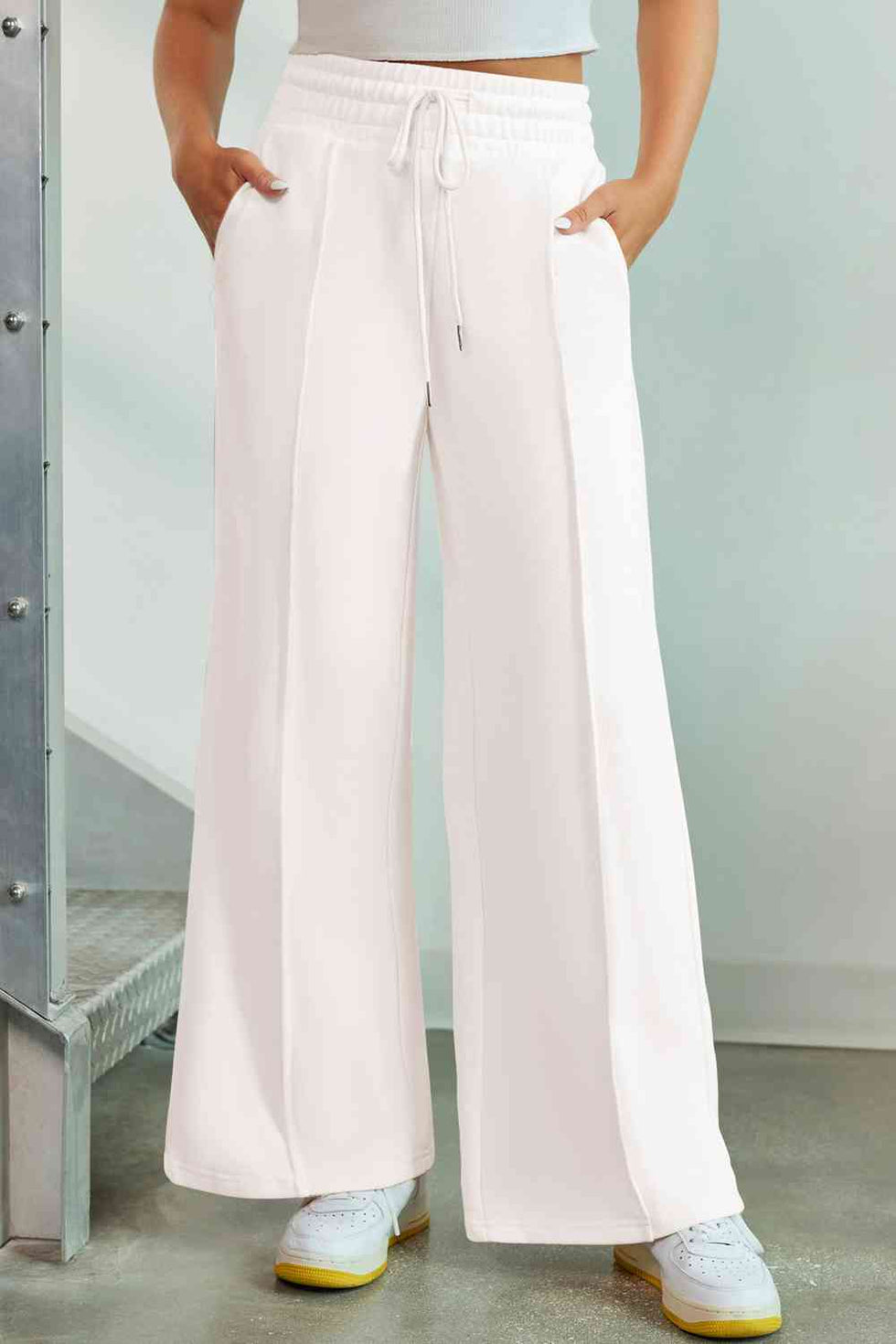 Drawstring Wide Leg Pants with Pockets – Charming Charlie