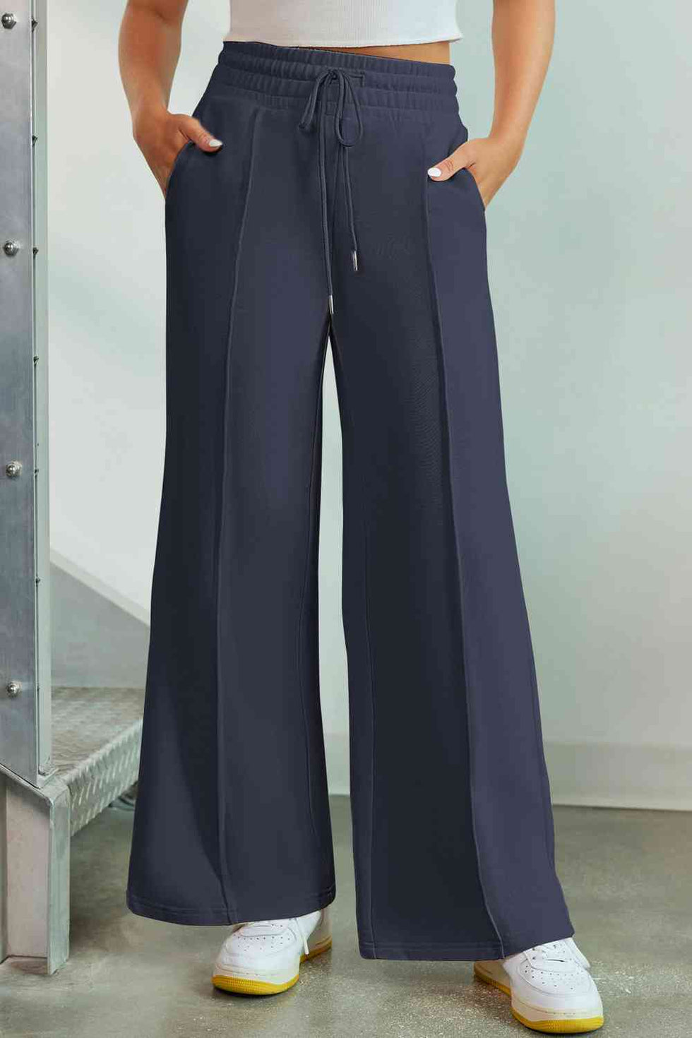 Drawstring Wide Leg Pants with Pockets – Charming Charlie